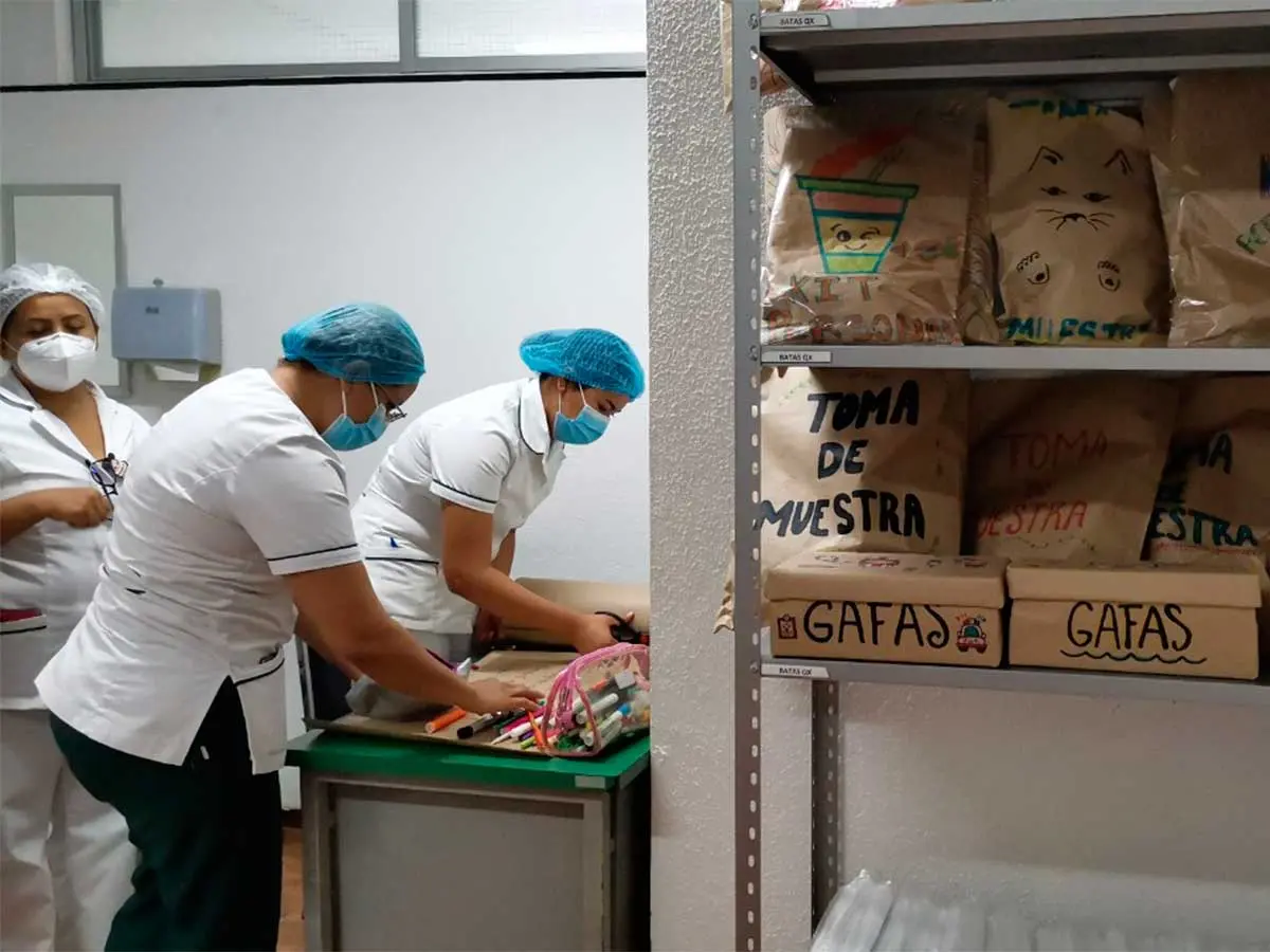 Dedican enfermeras frases a personal que lucha contra Covid | Excélsior