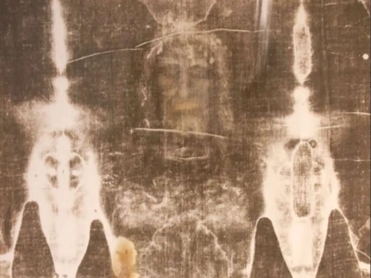 ¿Dónde se encuentra el Sudario de Cristo y cuándo los fieles lo pueden ver?