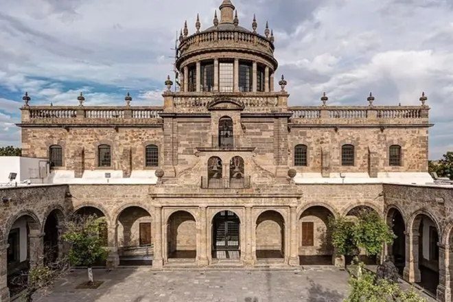 El reloj de la muerte: la historia del Hospicio Cabañas