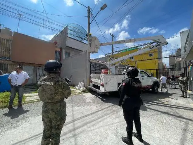 Retiran cámaras apócrifas en zona de Los 300 en Ecatepec, Edomex