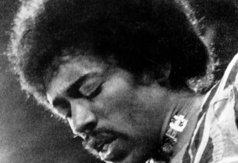 Londres, verdadero hogar de Jimi Hendrix, escenario de su genial explosión