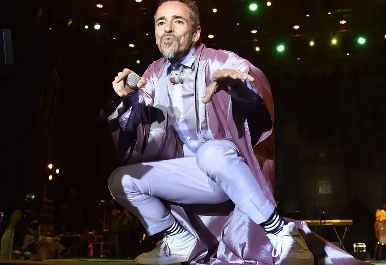 Los nombres artísticos que ha tenido Rubén Albarrán en Café Tacvba