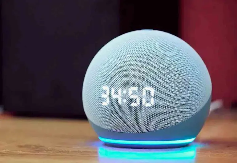Niño le pide ayuda a Alexa para resolver matemáticas; así susurraron ...