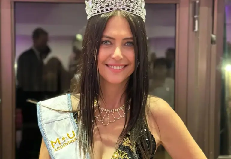 Quien es Alejandra Rodríguez, modelo de 60 años de edad que va por Miss ...