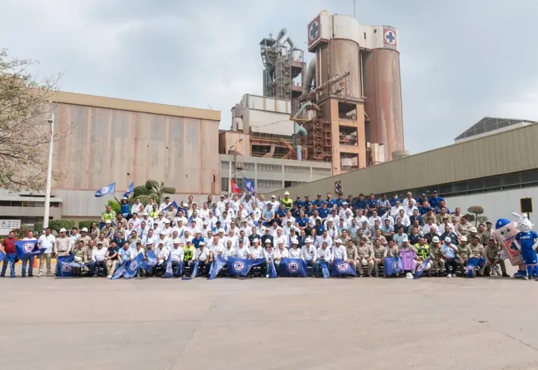 Cooperativa La Cruz Azul se consolida en 2024