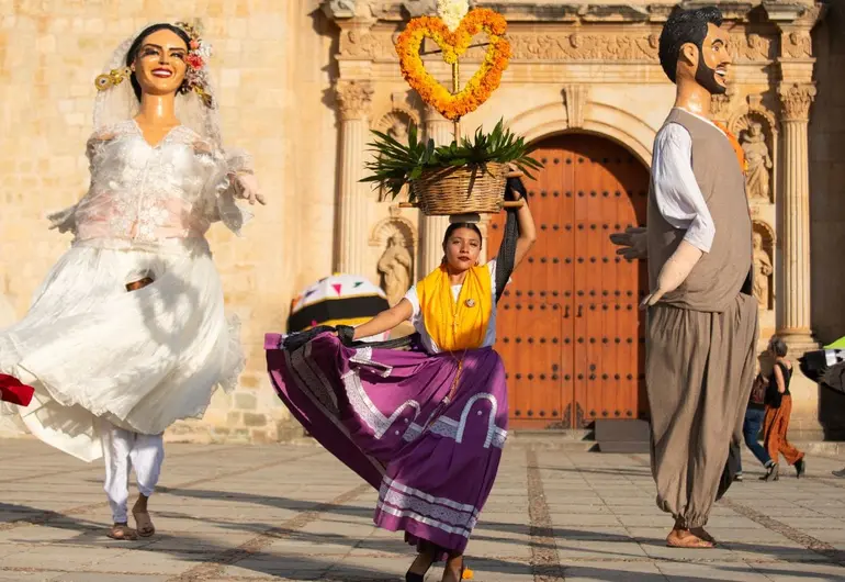 Oaxaca Capital: Qué hacer y qué comer