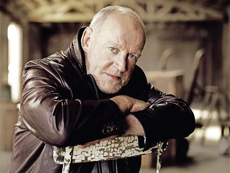 Cocker, en la intimidad; funeral privado