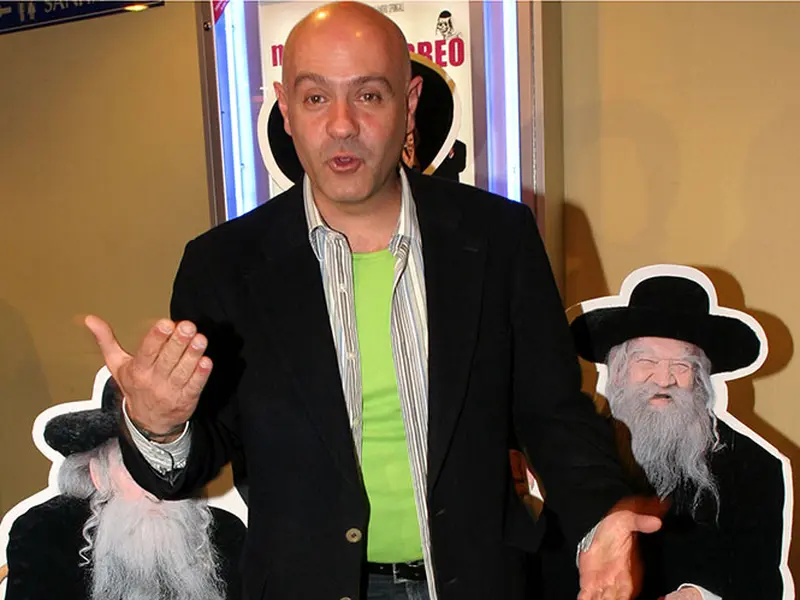 'Seguiré contando historias de México, afirma Alejandro Springall.