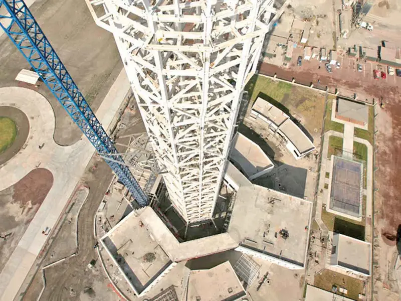 La Torre de Control más económica del mundo; utilizan acero al máximo