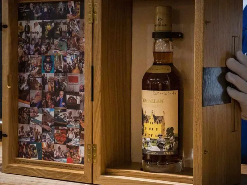 The Macallan subasta una de las 13 botellas más exclusivas
