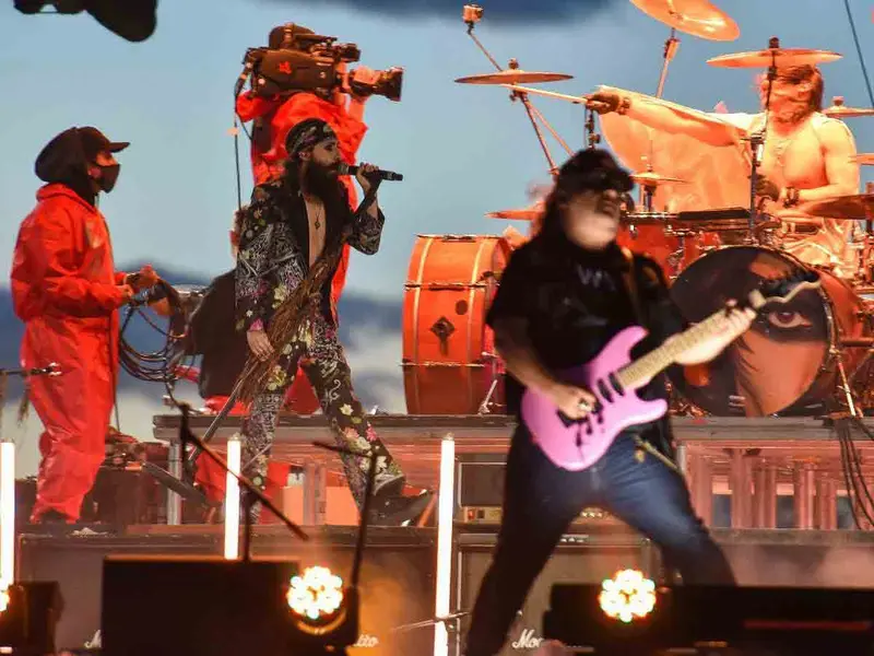 Moderatto más rebelde que nunca