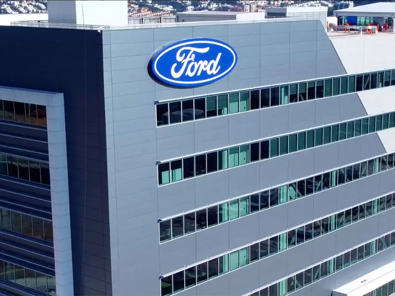 Ford inaugura en México su Centro Global de Tecnología y Negocios: GTBC