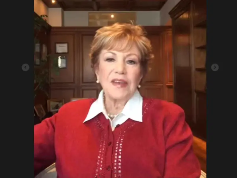 Maxine Woodside afirma que no despidió a Ana María Alvarado; "la ...