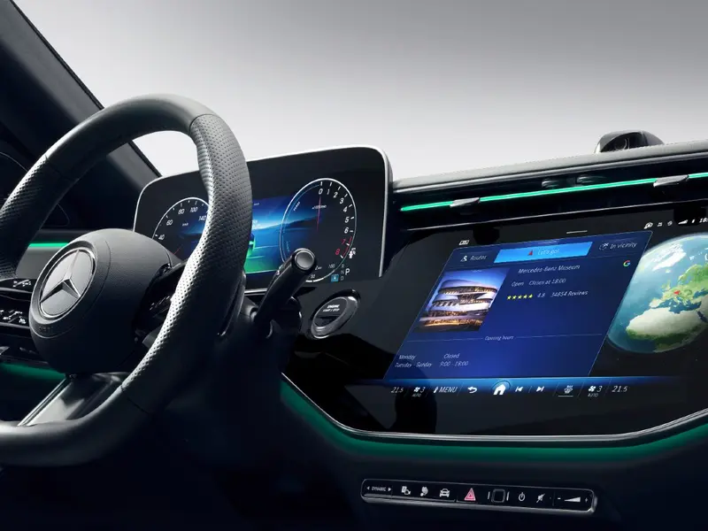 Los Mercedes-Benz traerán supercomputadoras