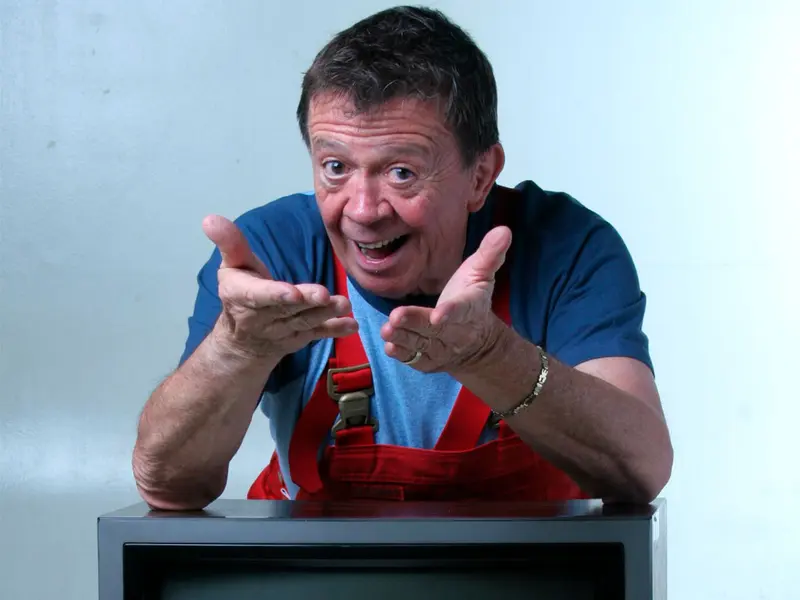 El día que Garabato Colorado de Chabelo se cantó en rock, grupero y ...