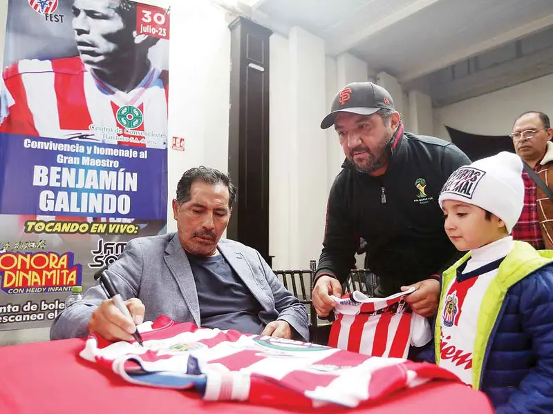 De la afición rojiblanca: al maestro con cariño