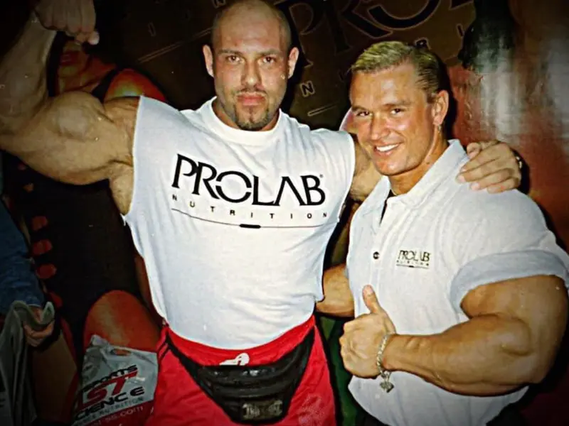 Murió Shaun Davis, fisicoculturista y Mr. Universo