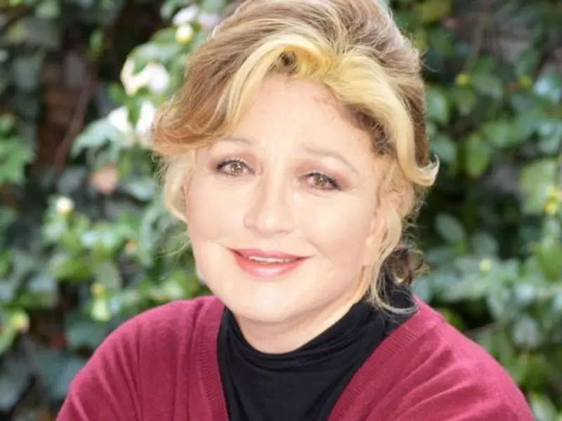 Angélica María debió dejar nacionalidad estadunidense para ser mexicana