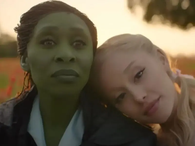 Wicked lanza su primer tráiler oficial con Ariana Grande de protagonista