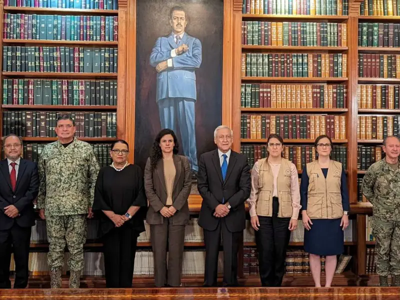 Observadores de la OEA se reúnen con Gabinete de Seguridad previo a ...