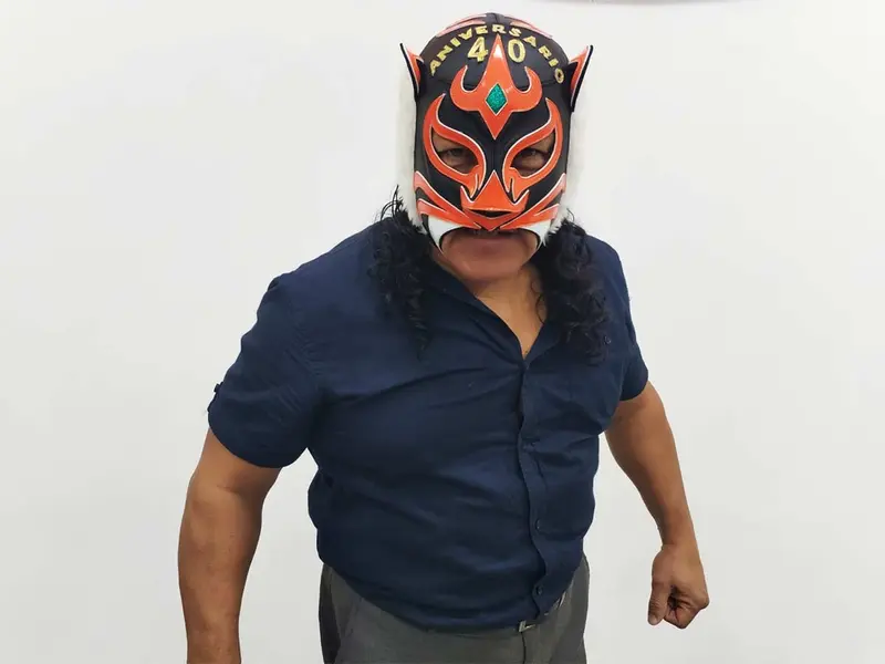 Felino celebrará 40 años de carrera en el CMLL