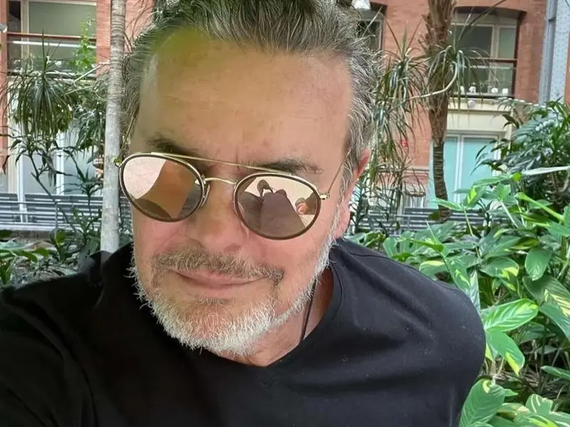 Fher Olvera de Maná no podía cantar 'El reloj cucú' en vivo, canción ...