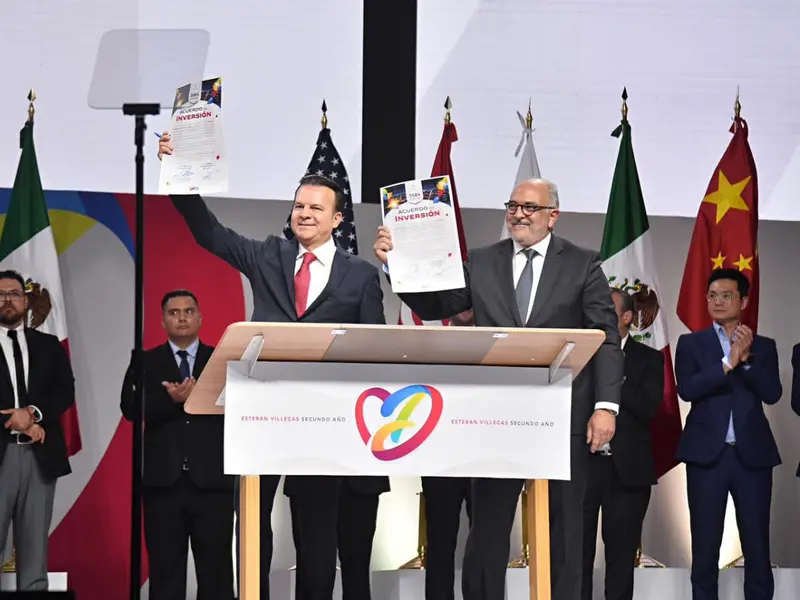 Esteban Villegas presenta su Segundo Informe de Gobierno