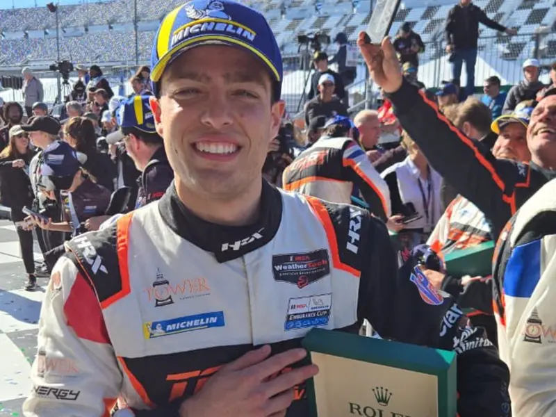 Quitan la victoria en Daytona al mexicano Sebastián Álvarez y el Rolex