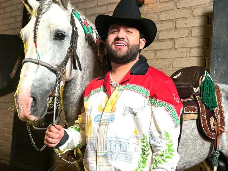Luis R Conriquez: Él es cantante que se no cantó corridos en Feria de ...