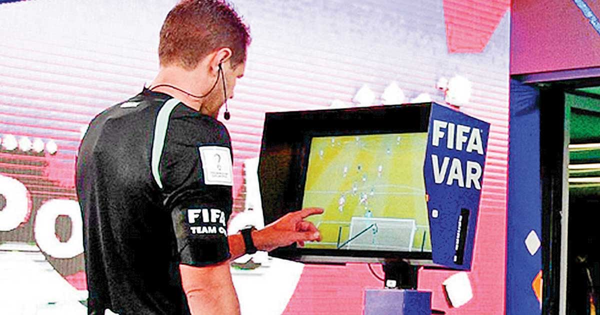 El sonido local será de los árbitros y el VAR; emulan a la NFL