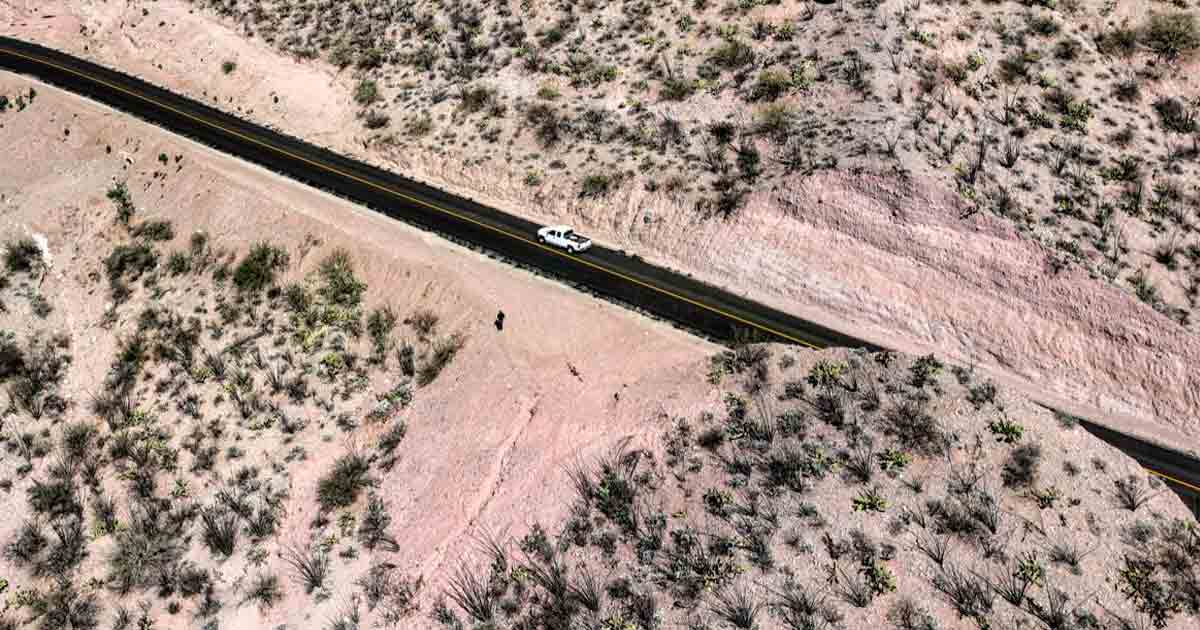 López Obrador entrega modernización de camino a Bavispe, Sonora