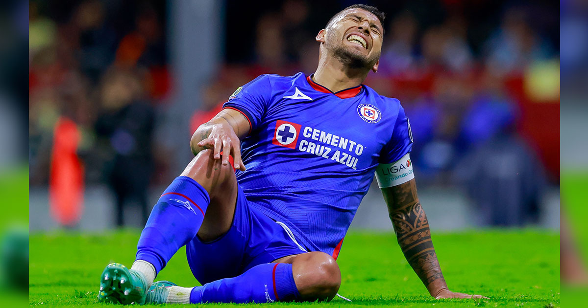 Cruz Azul define futuro de Juan Escobar, no continuará